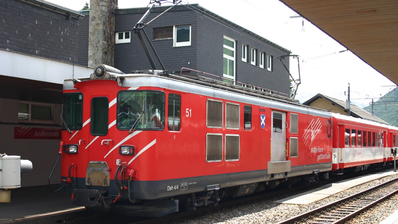 MGB Fourgons automoteurs Deh 4/4 I 21 - 24, 51 - 55